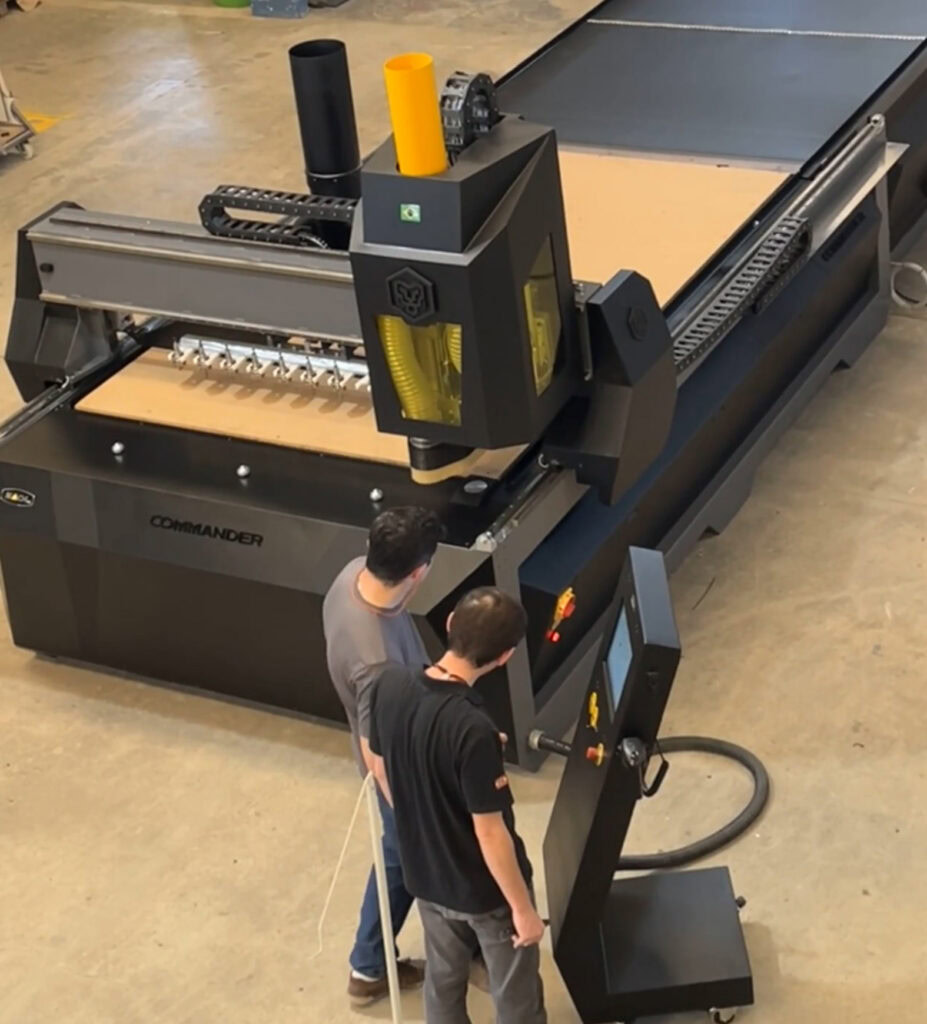 Sobre a Mach - Mach CNC - Maior Fabricante Nacional de Máquinas CNC 🇧🇷